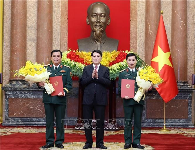 Two military officers promoted to rank of Senior Lieutenant General