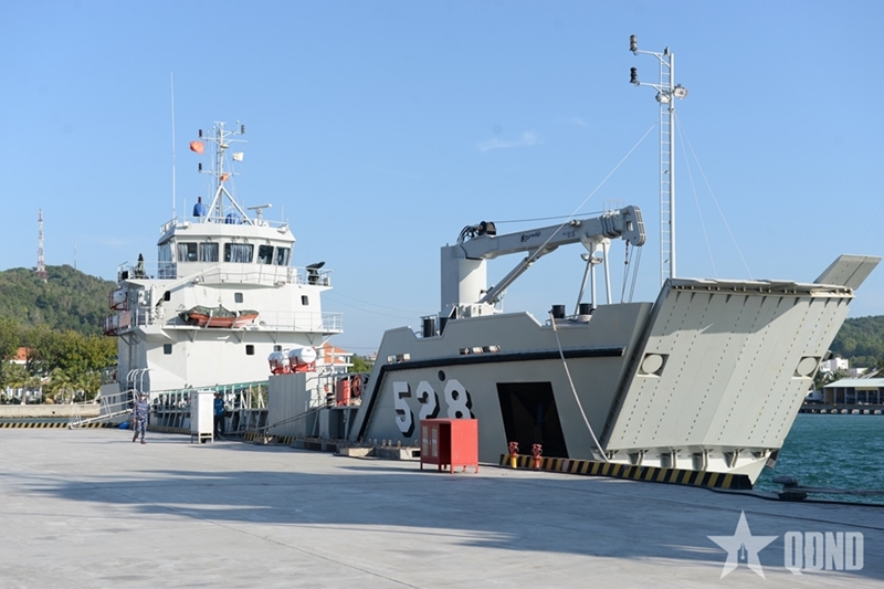 Naval Region 5 brings early Tet to Southwestern waters