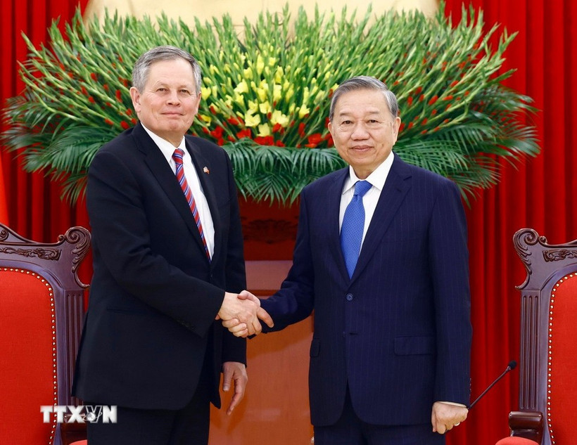 14th National Party Congress: U.S. senator hopes for enhanced ties with ...