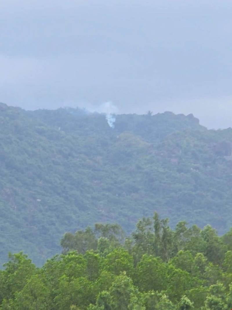 Military aircraft crashes in Dak Lak mountainous area, pilot remains safe