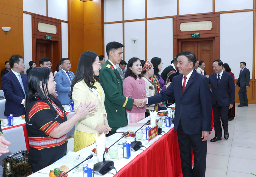 Permanent member of Secretariat meets outstanding secretaries of ...