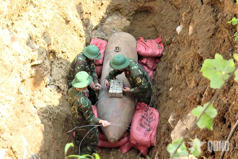 Military Region 2 strives to accelerate UXO and mine clearance