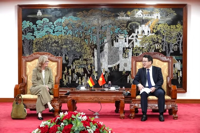 Vietnam, Germany step up cooperation in infrastructure development ...