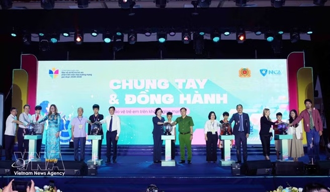 National drive kicks off to protect, support children online