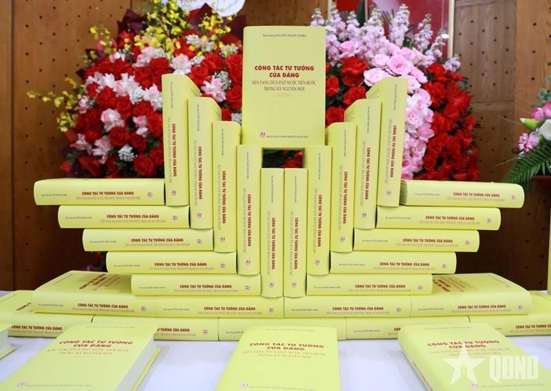 Book on Party’s ideological work launched in Hanoi
