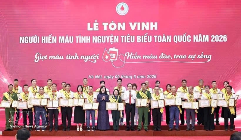 N.A. leader calls for long-term strategy on voluntary blood donation