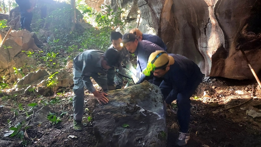 Tireless efforts to search for and collect martyrs’ remains in Laos
