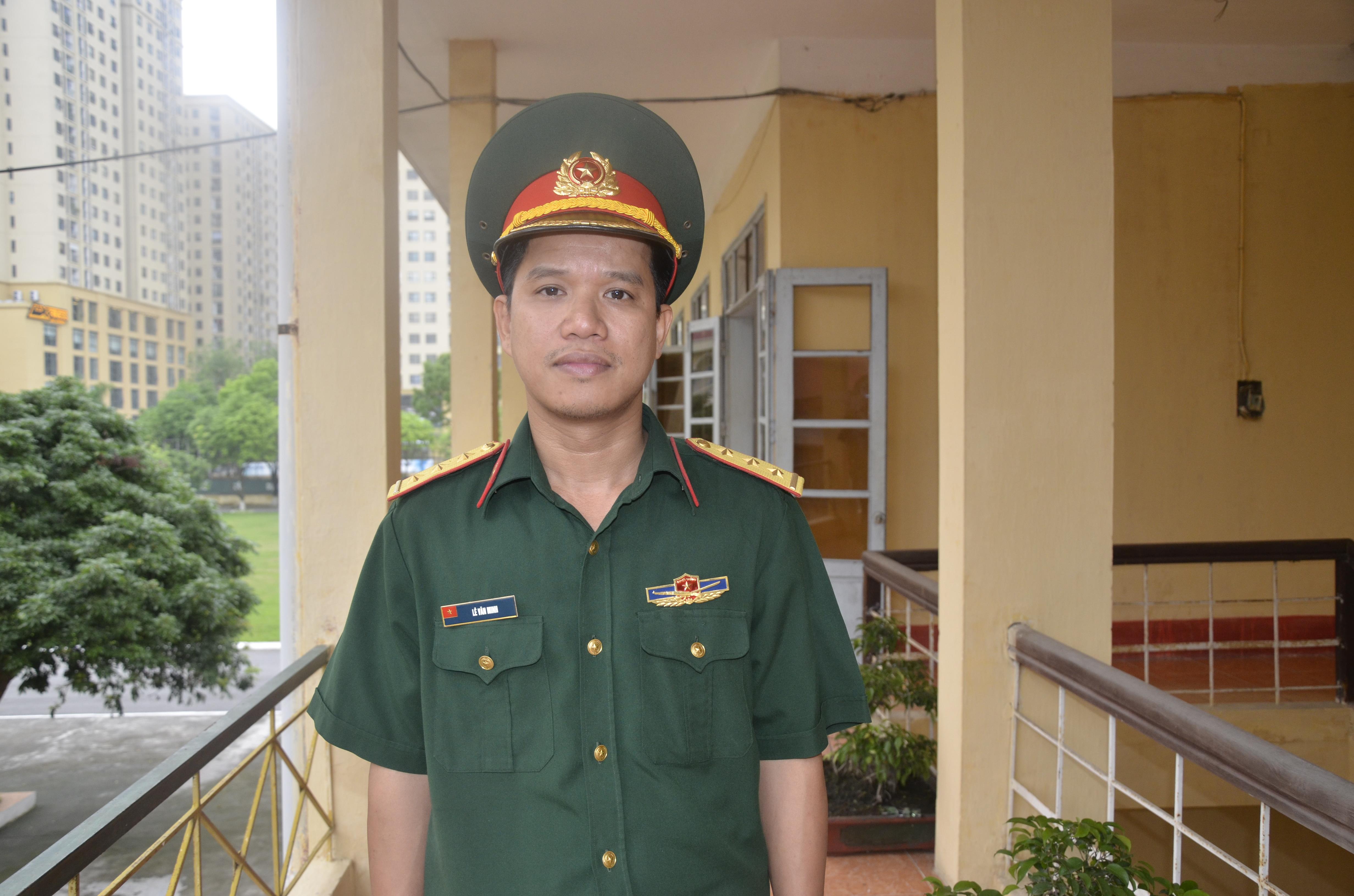 Đại đội trưởng mẫu mực