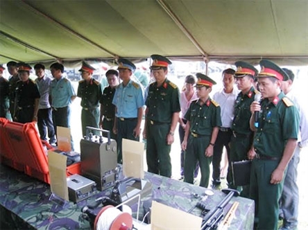 Army unit debuts centre for responding to chemical, radioactive and ...