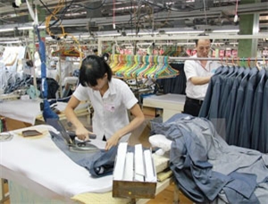 Vietnam attends fabric textiles trade show in India