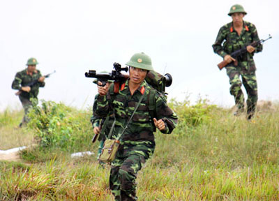 Army Corps 4 s troops in training